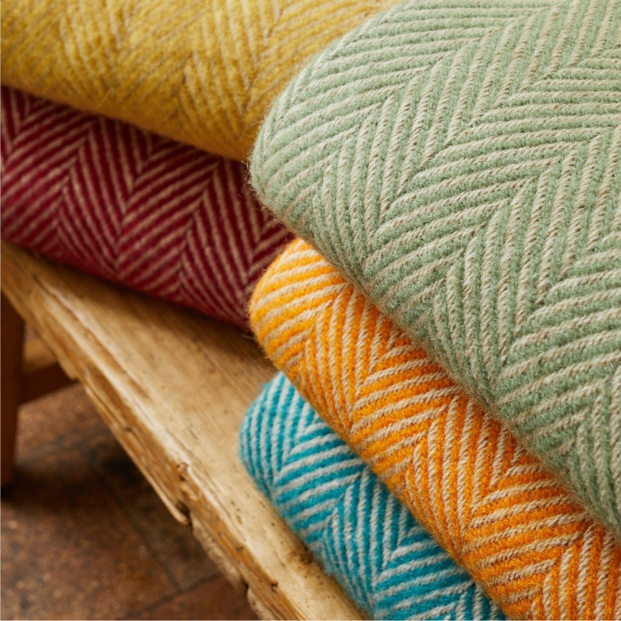 Recycled Wool Chevron Tibet